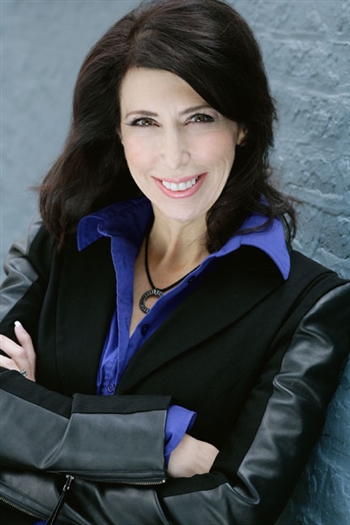 Lauren Fix, The Car Coach -- Automotive Expert -- Consultant - Experts